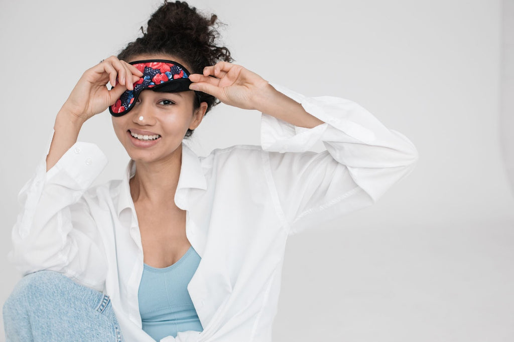 Sleep Eye Mask: Top Features Yours Must Have! – Doe Beauty