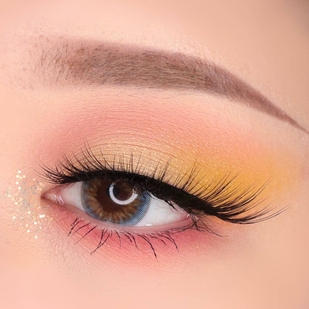 Eyelash Tutorial: How To Apply Falsies | Doe Lashes – Doe Beauty